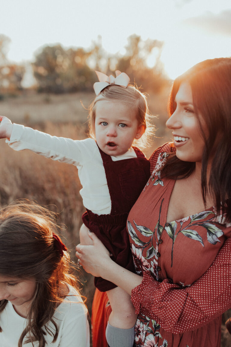 Fall Family Photos/Family Photos Color Scheme - Berry Berry Quite Contrary