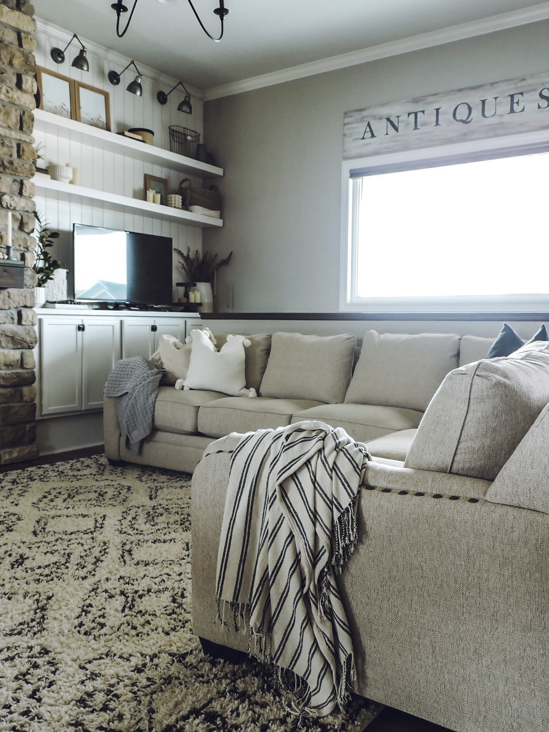 Sectional Sofa Pros & Cons - Berry Berry Quite Contrary