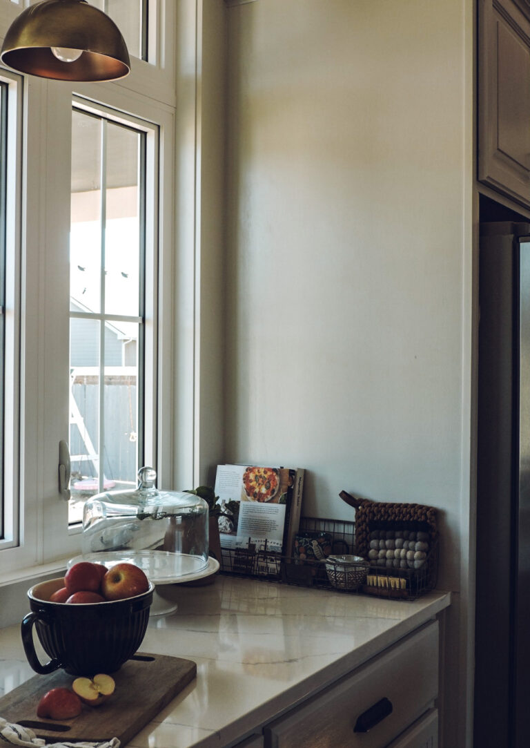 Decorating Kitchen Countertops with Everyday Items - Berry Berry Quite ...